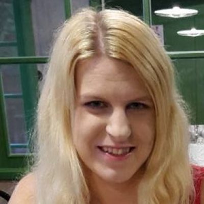 Improve Your Grammar: 4 ways to use -ING words in English · engVid