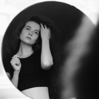 11 PHRASAL VERBS with FILL: fill in, fill out, fill up… · engVid