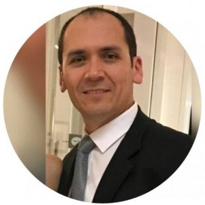 AT, ON, or IN? The Triangle Method for Prepositions of Place · engVid